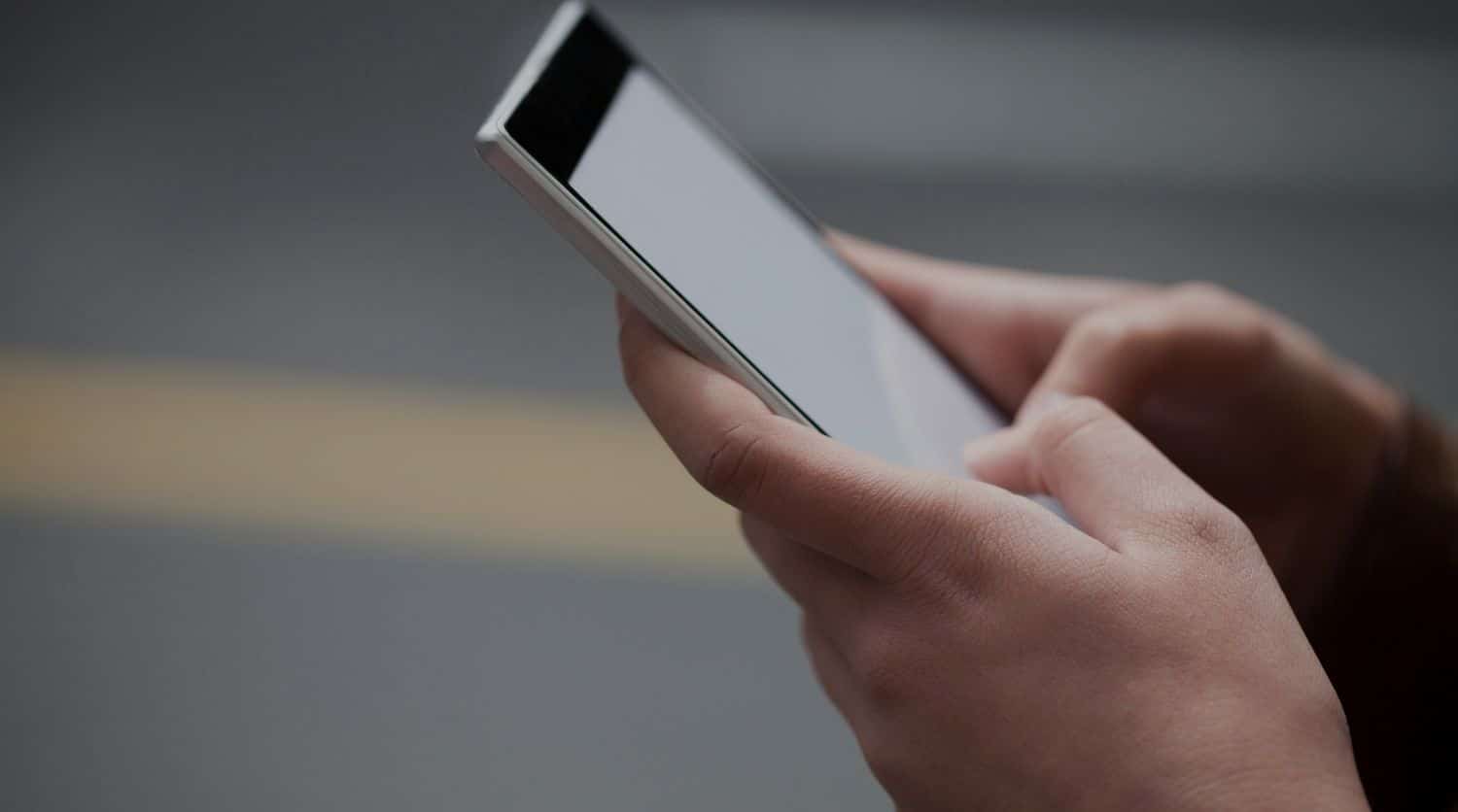 Easy And Legit Ways To Get Paid To Text - Sites Included!